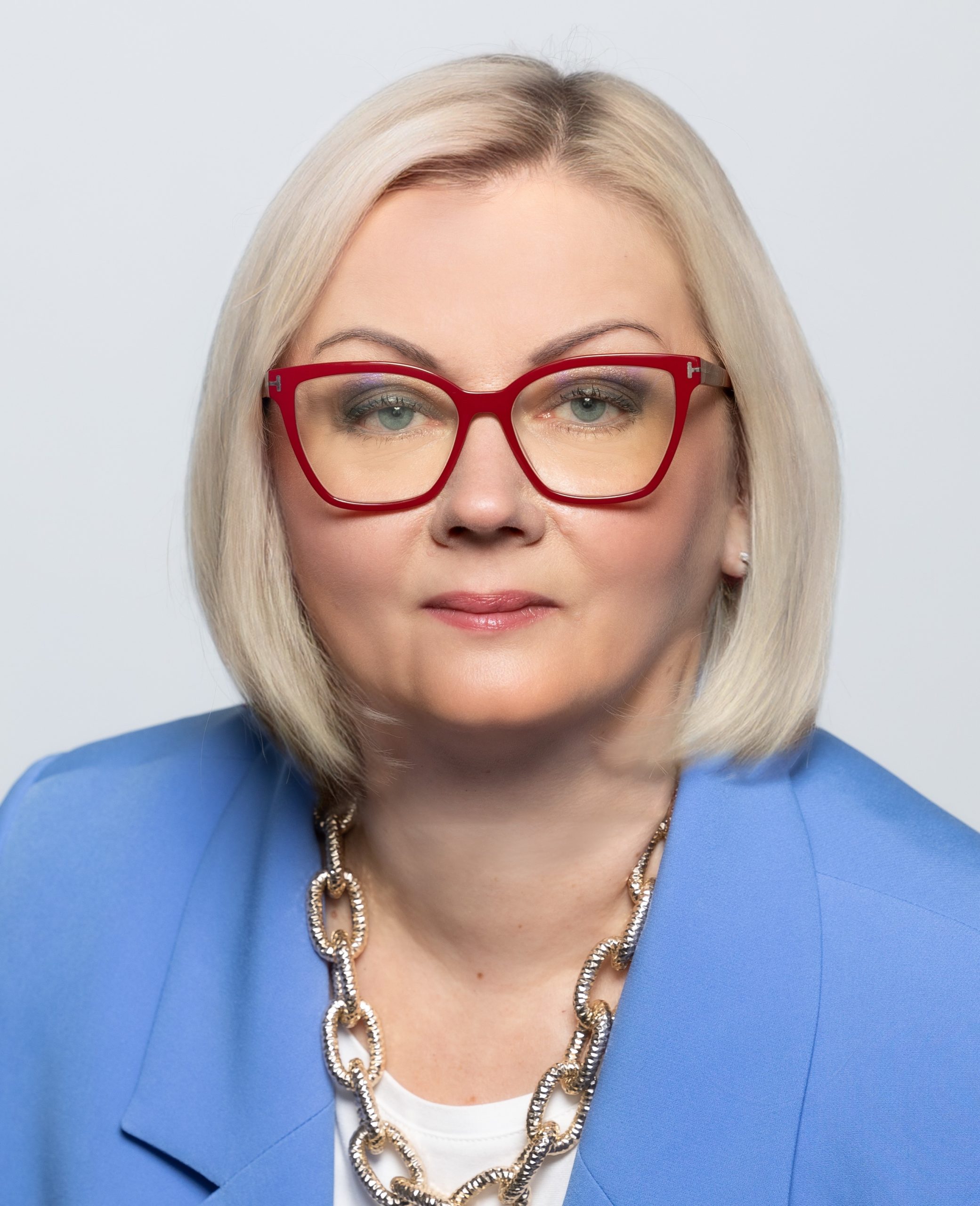 "Eidžisma" loma sabiedrībā dažādos laika griežos - InCSR - InCSR